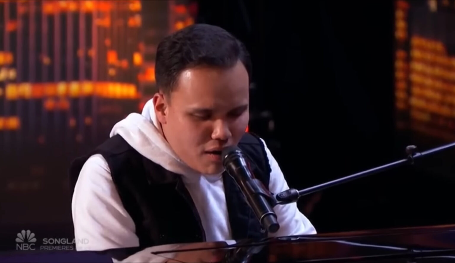 THIS BLIND AUTISTIC SINGER MADE EVERYONE CRY! – Home